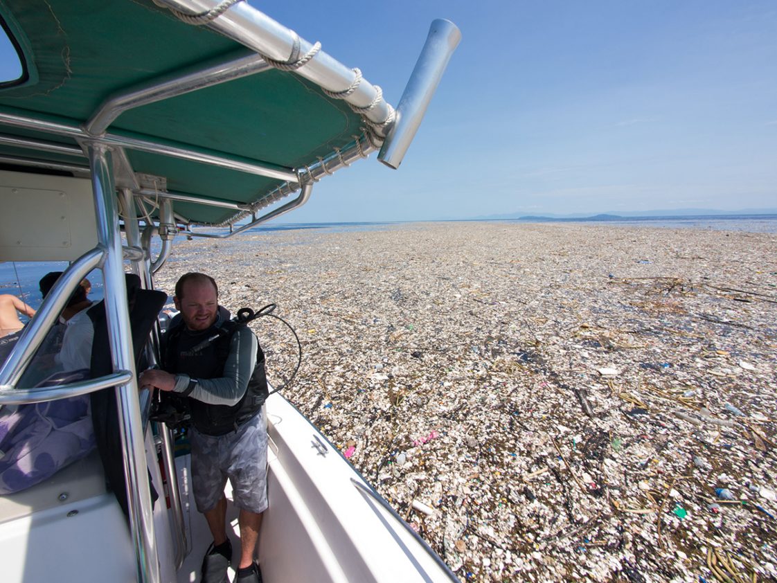 Shocking Photos Show Miles Long Garbage Heap Floating in the Caribbean